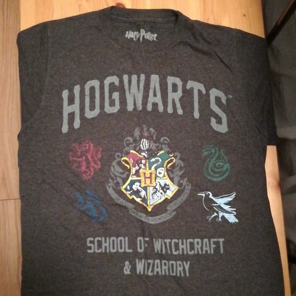 Warner Bros. | Shirts | Harry Potter Hogwarts Shirt | Poshmark